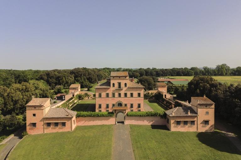 The 10 most beautiful castles in Italy | Italy Sotheby’s International ...